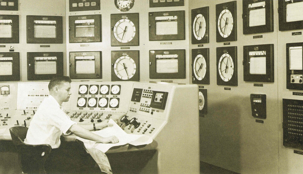 Construction of the Sodium Reactor Experiment